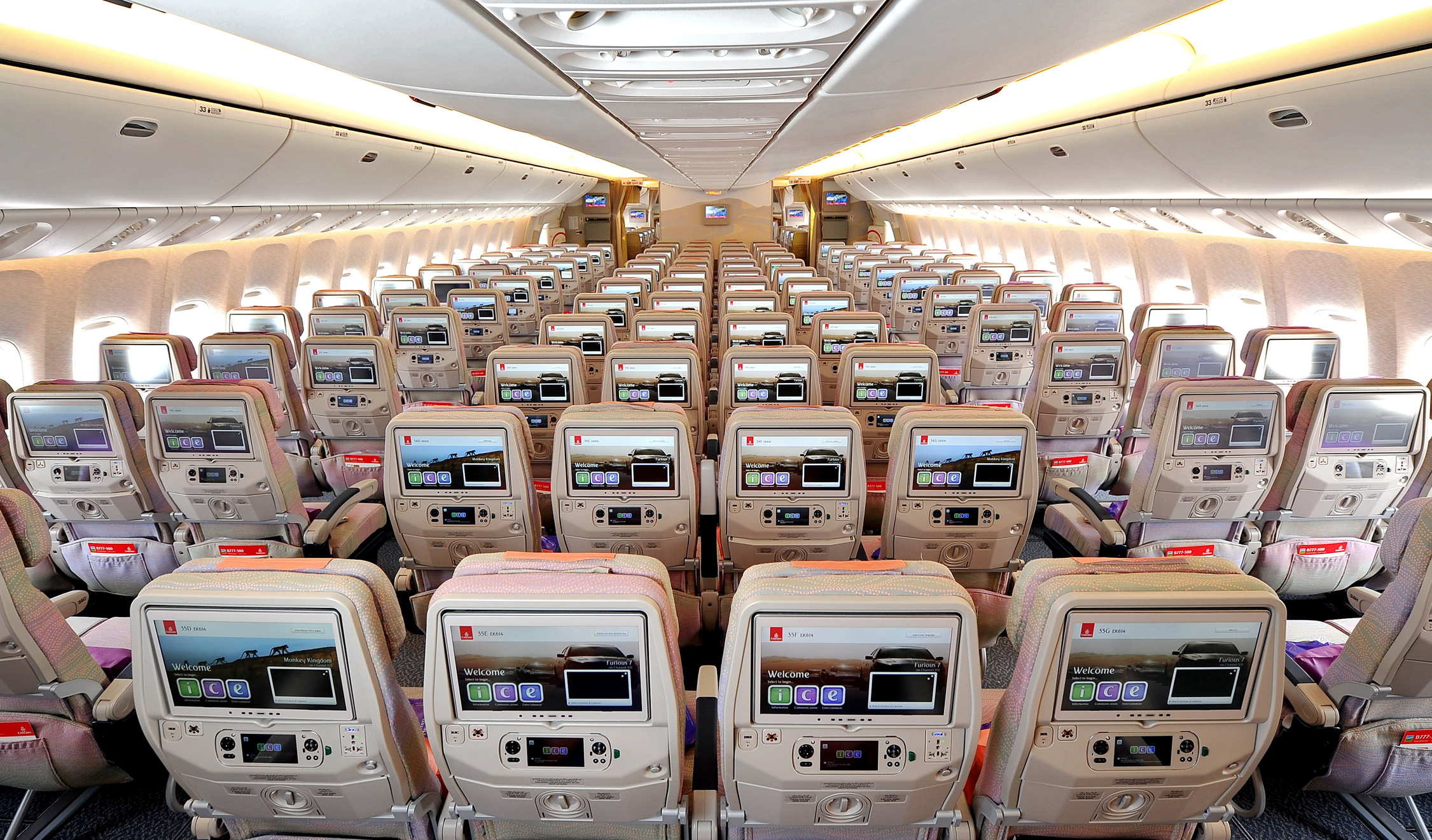 Emirates sweeps 2015 APEX Passenger Choice Awards with seven wins ...